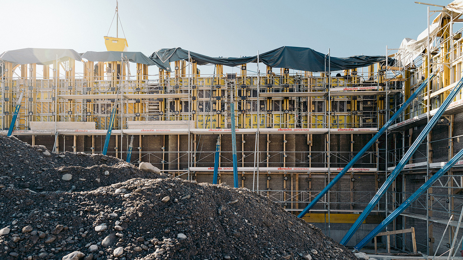 Stampflehm – eine Baukunst der Zukunft | Architekturforum Freiburg